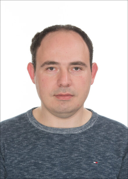 Passport Photo Near Me | GSR Studio Inc